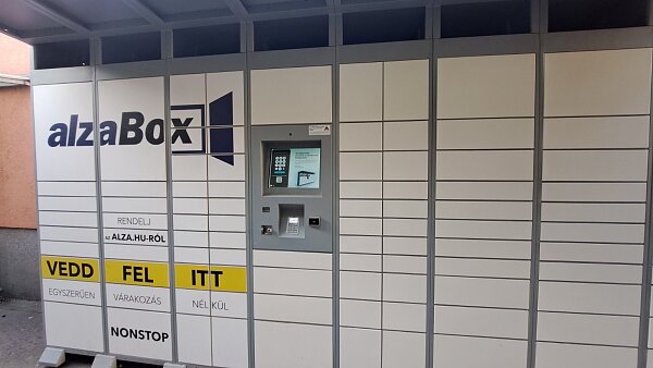 DHL EXPRESS | Express package abroad, online shipping calculation